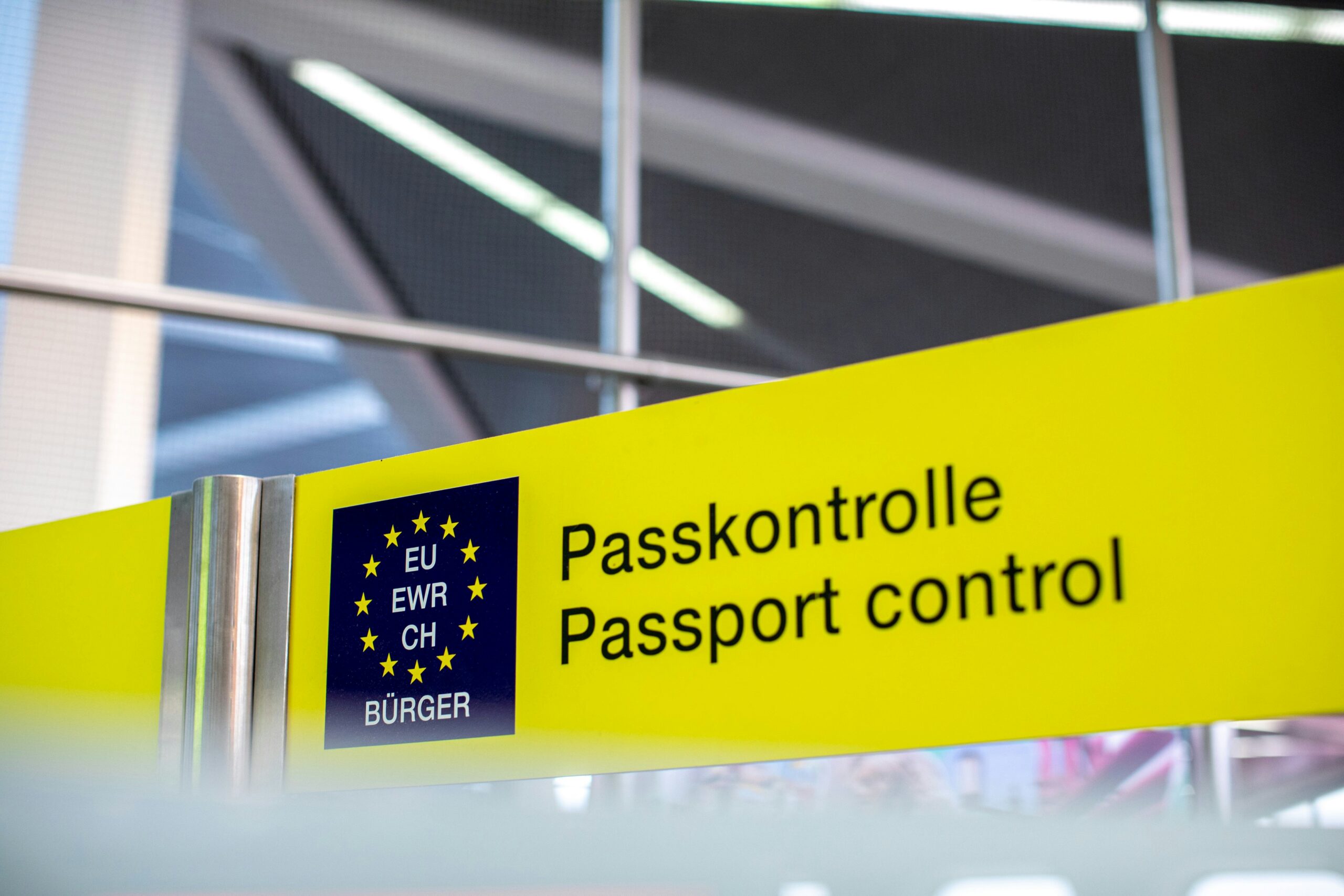 EU Entry Exit System, ETIAS & How They Affect Expats